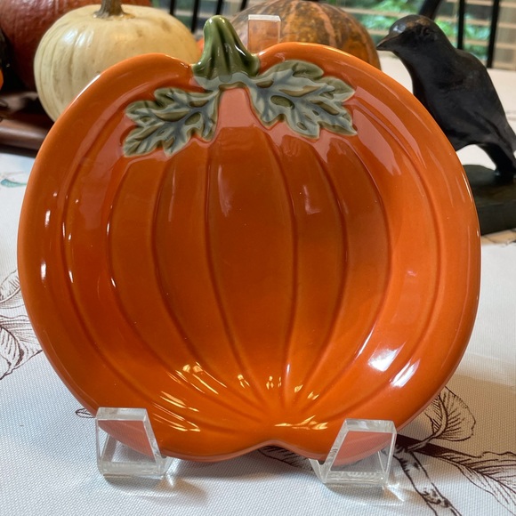 Pampered Chef | Holiday | Pampered Chef Pumpkin Display Dish | Poshmark